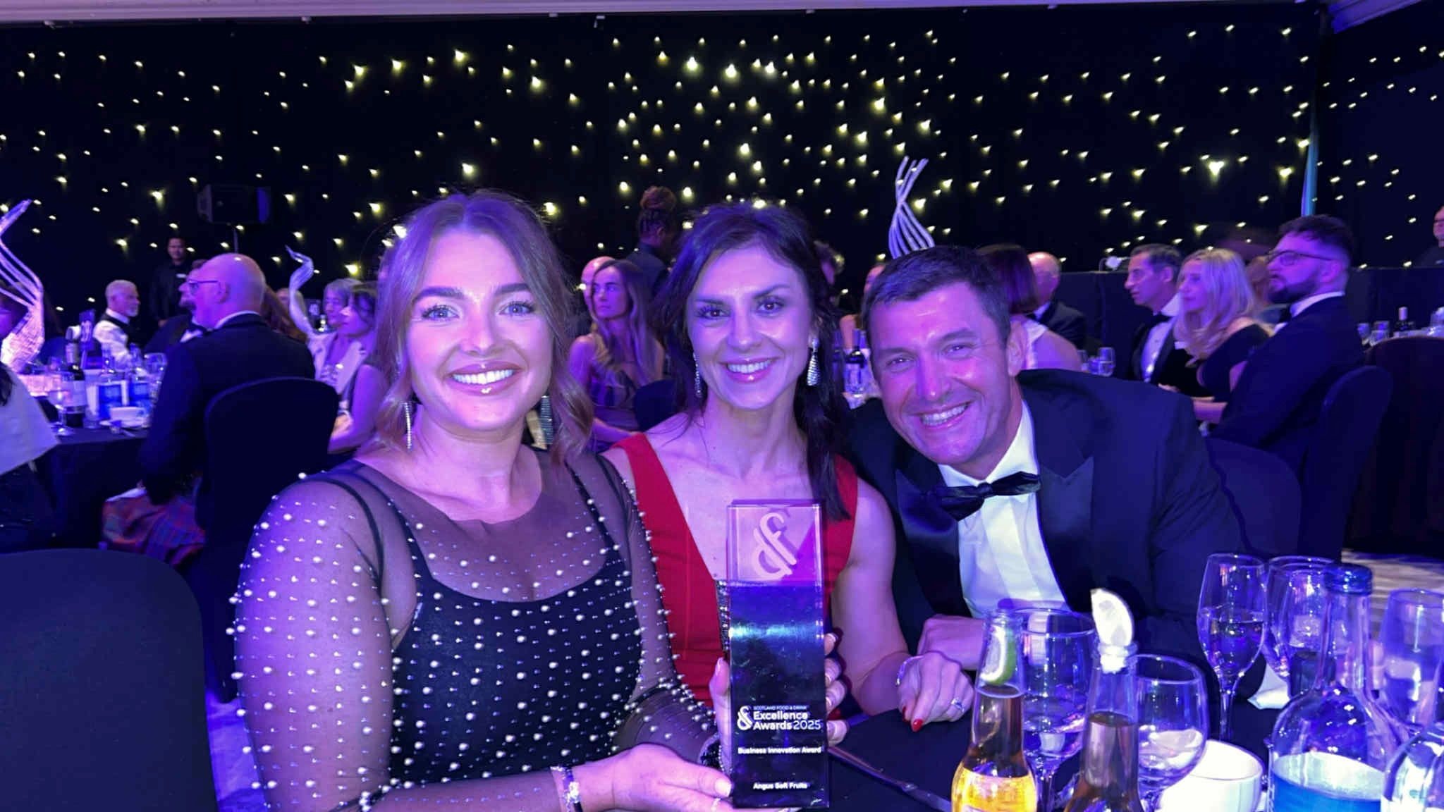 Angus Soft Fruits and AVA™ Berries win Business Innovation Award ...